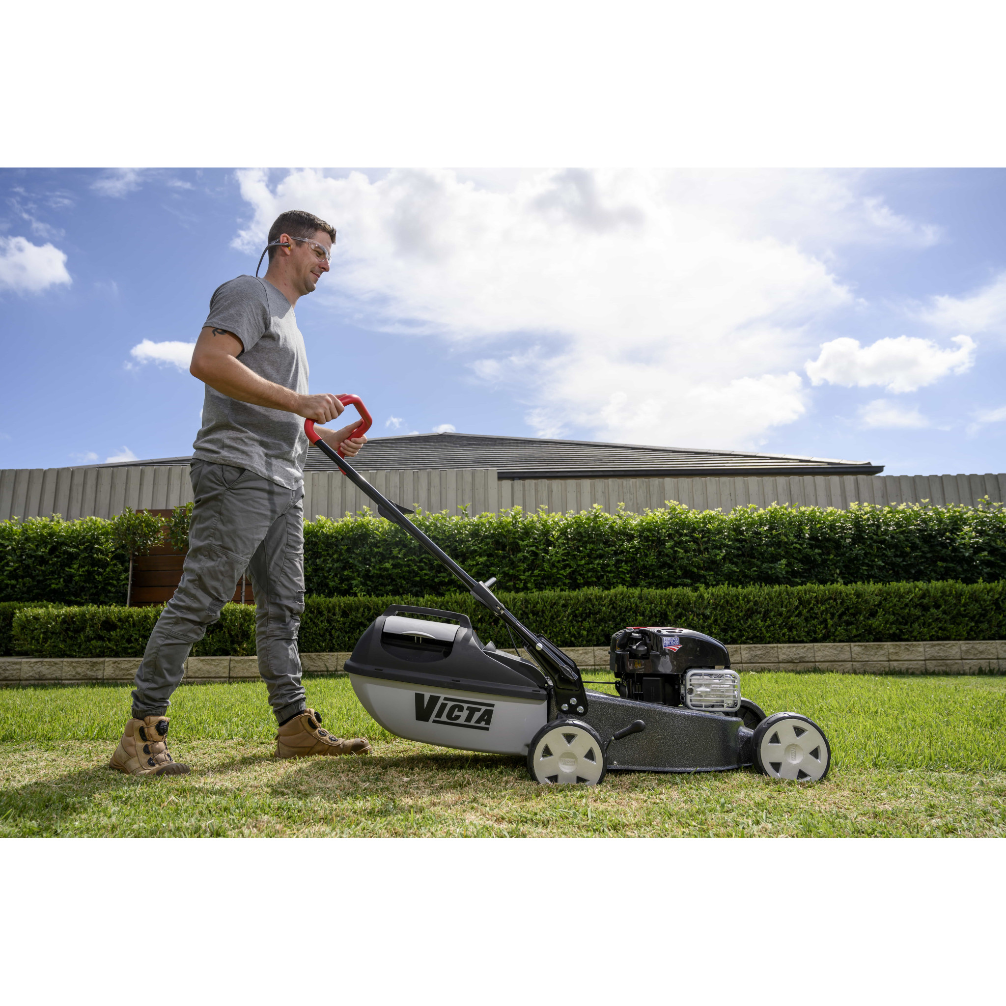 VICTA Corvette 300 Mower (881895) | B.W. Machinery