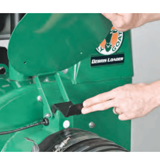 Billy Goat DL1402VE Debris Loader (2692013) | B.W. Machinery